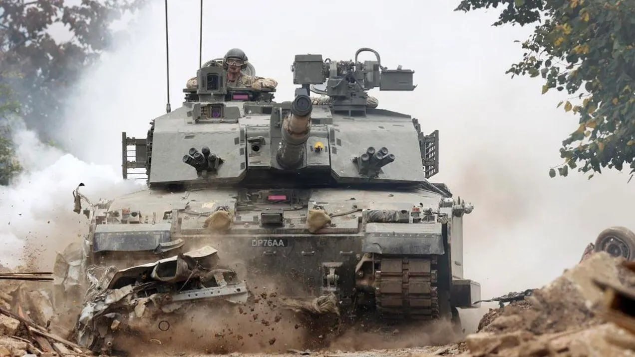 Forbes: британский танк Challenger 2 не подходит для ведения боев на ...